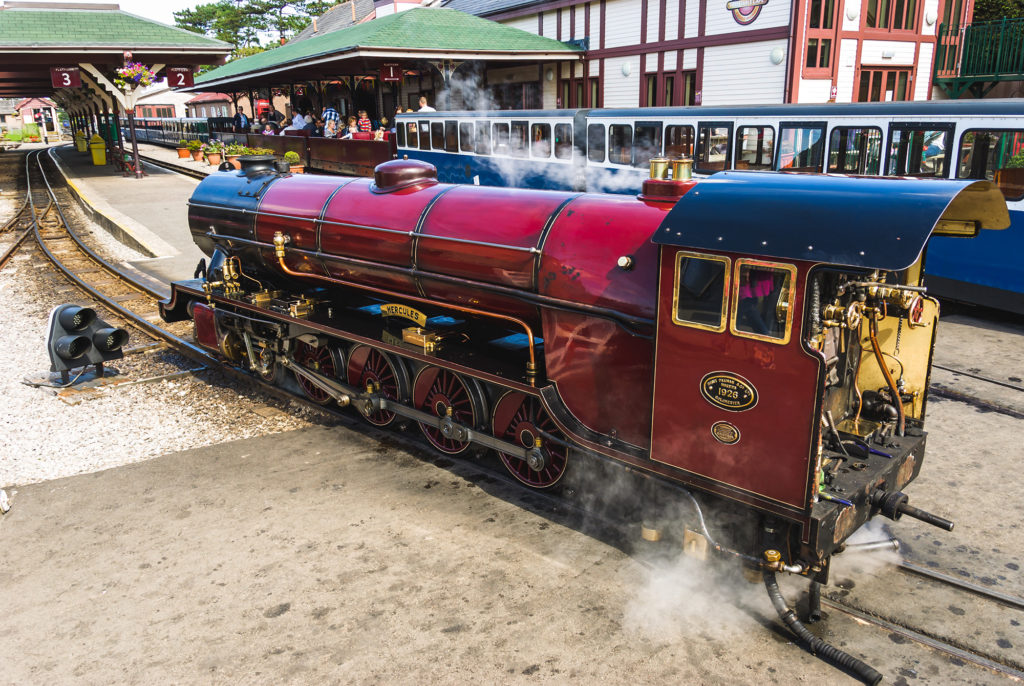 Explore The Peaks ﻿on the ﻿Ravenglass & Eskdale Train in the Lake ...